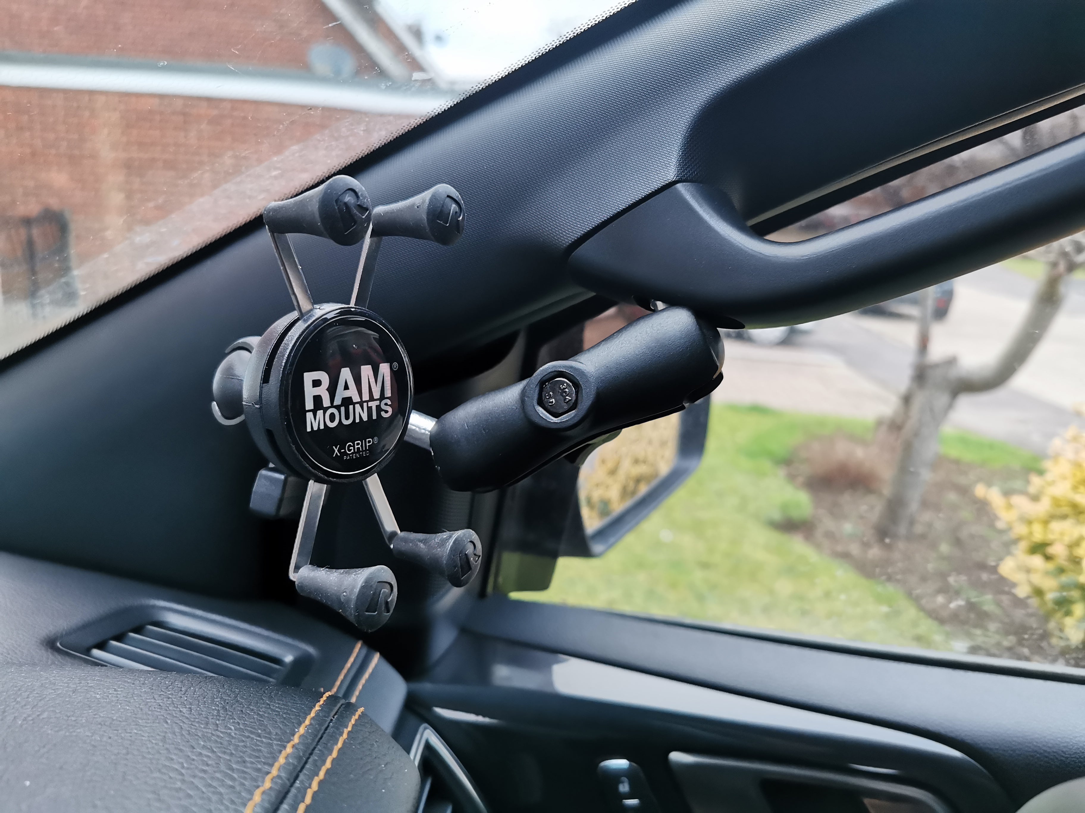 Universal X-Grip phone holder with extended mounting kit for Ford Rang ...